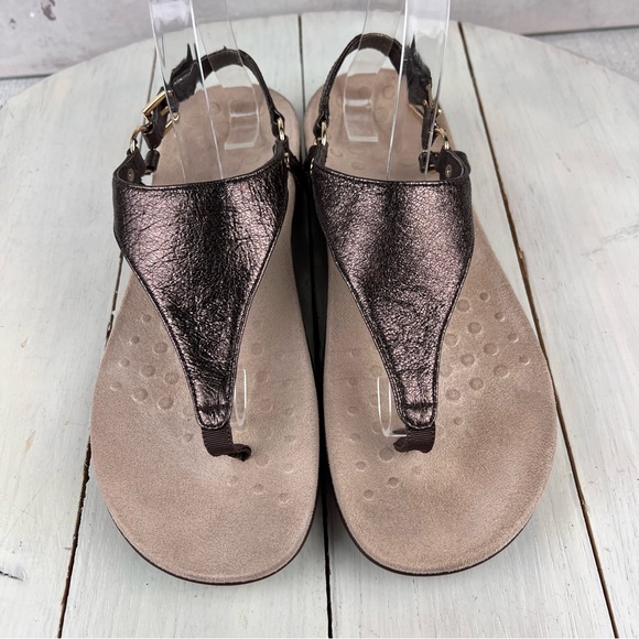 Vionic | Shoes | 22aub Vionic Kirra Metallic Bronze Thong Sandals ...
